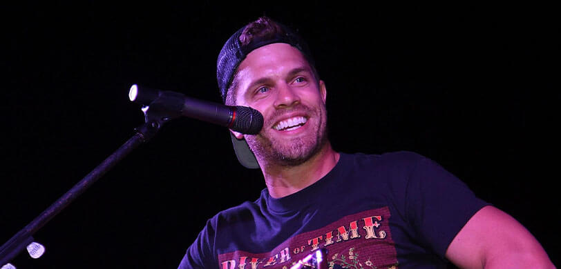 Dustin Lynch Tickets & 2025 Tour Dates